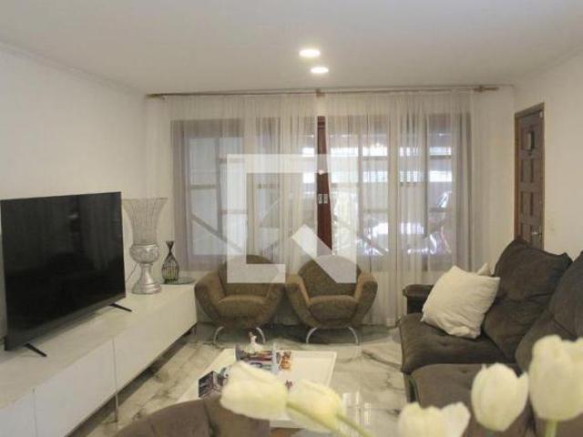 Casa à Venda Vila Rosália, 4 Quartos, 242 m² Guarulhos