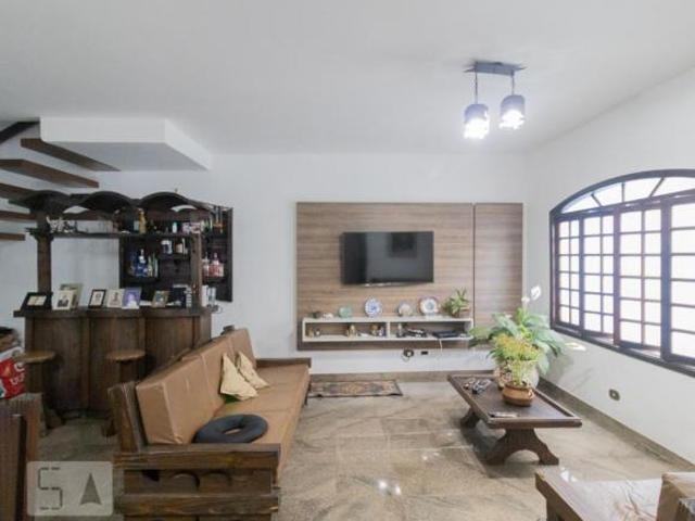 Casa à Venda Vila Rosália, 4 Quartos, 248 m² Guarulhos