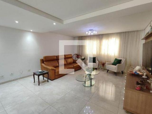 Casa à Venda Vila Rosaria, 3 Quartos, 224 m² São Paulo