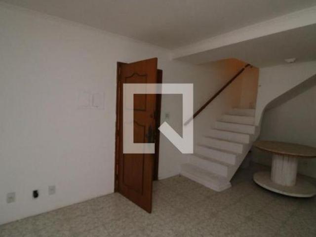 Casa à Venda Vila Santa Clara, 2 Quartos, 150 m² São Paulo