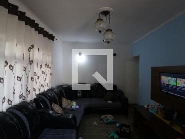 Casa à Venda Vila Santa Clara, 2 Quartos, 200 m² São Paulo