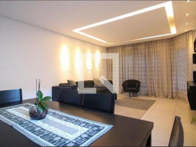 Casa à Venda Vila Santa Clara, 2 Quartos, 230 m² São Paulo