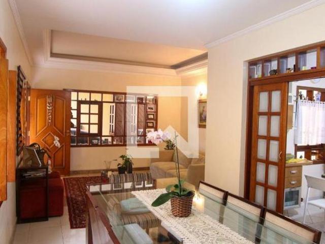 Casa à Venda Vila Santa Clara, 3 Quartos, 220 m2