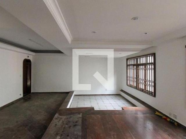 Casa à Venda Vila Santa Clara, 3 Quartos, 250 m2
