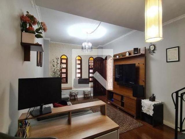 Casa à Venda Vila Santa Clara, 3 Quartos, 250 m² São Paulo