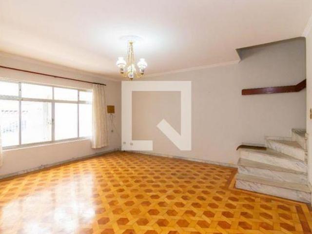 Casa à Venda Vila Santa Clara, 3 Quartos, 330 m² São Paulo