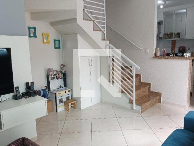Casa à Venda Vila Santa Clara, 3 Quartos, 90 m2