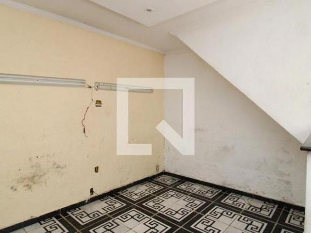 Casa à Venda Vila Sabrina, 3 Quartos, 80 m2
