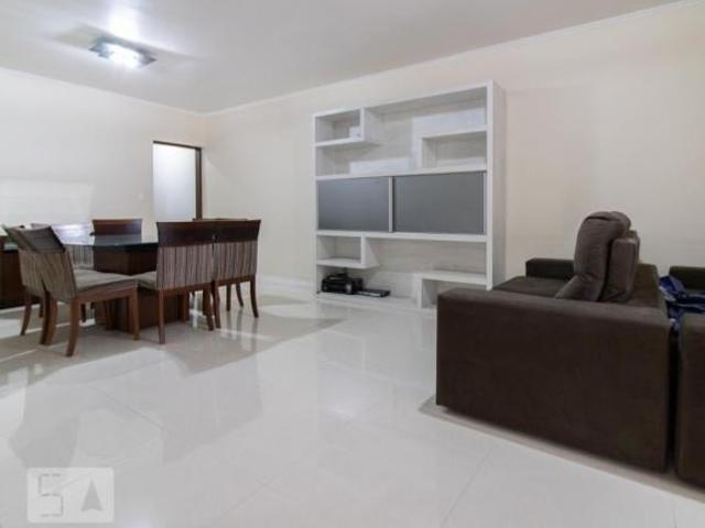 Casa à Venda Vila Sabrina, 3 Quartos, 184 m2