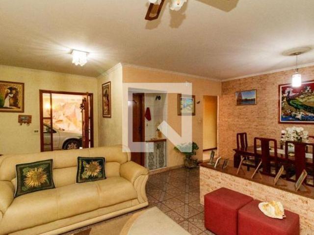 Casa à Venda Vila Sabrina, 3 Quartos, 240 m2
