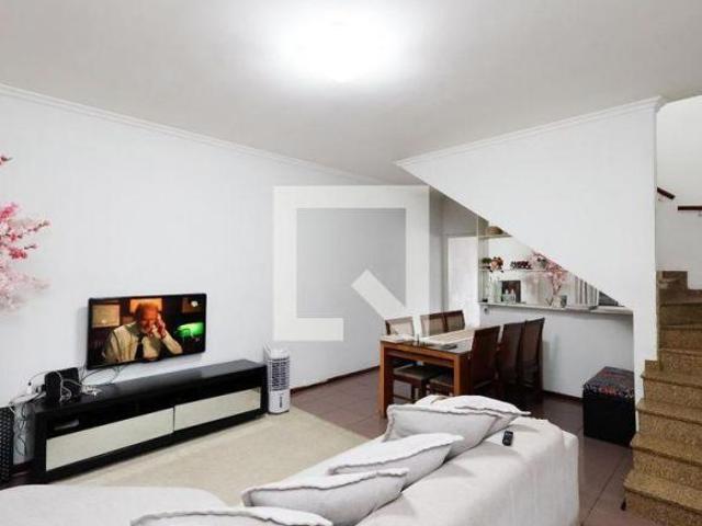 Casa à Venda Vila Sabrina, 4 Quartos, 128 m² São Paulo