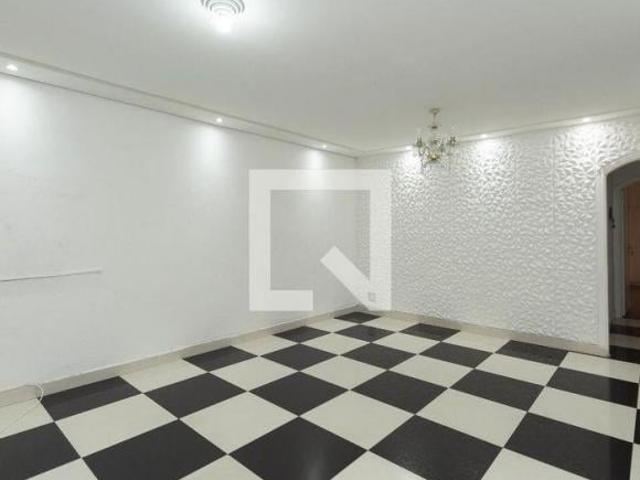 Casa à Venda Vila Sabrina, 4 Quartos, 176 m² São Paulo