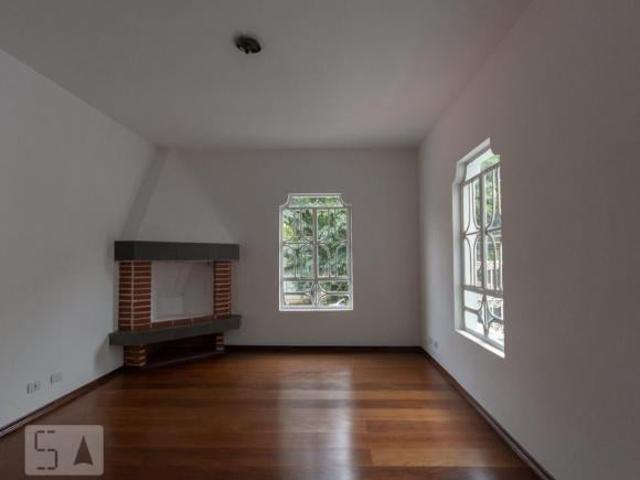 Casa à Venda Vila Sônia, 4 Quartos, 200 m2