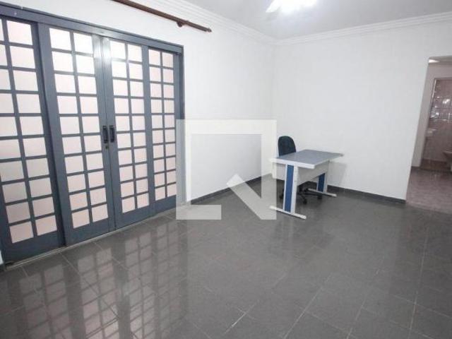 Casa à Venda Vila Sônia, 2 Quartos, 150 m2