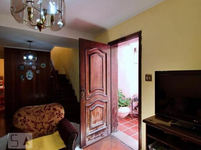 Casa à Venda Vila Sônia, 3 Quartos, 143 m² São Paulo