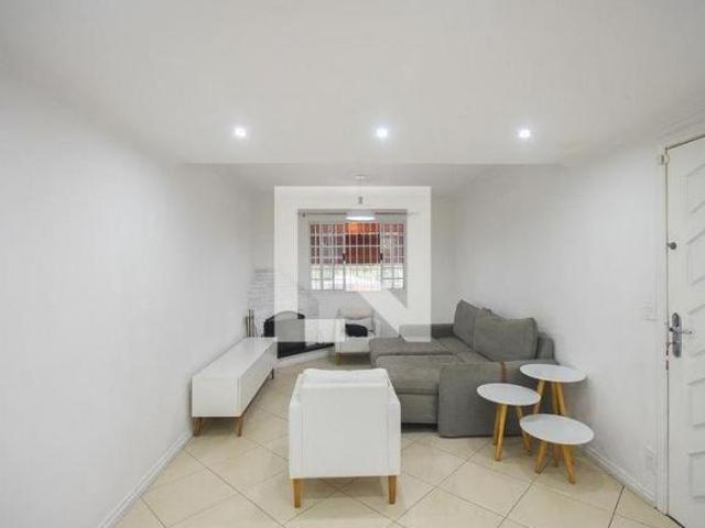 Casa à Venda Vila Sônia, 3 Quartos, 200 m² São Paulo
