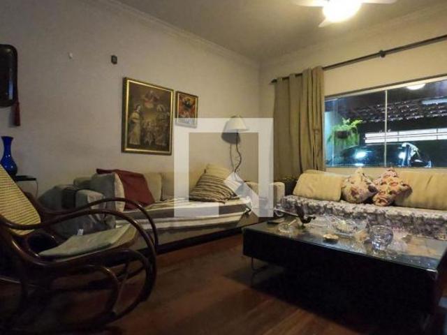 Casa à Venda Vila Sônia, 3 Quartos, 240 m2