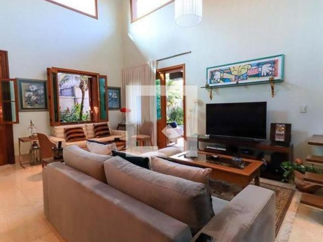 Casa à Venda Vila Sônia, 3 Quartos, 250 m2