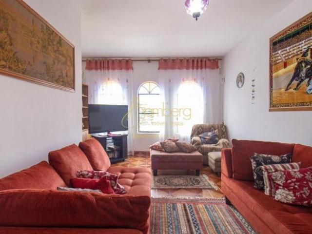 Casa a Venda Vila Sônia próximo Colégio Santo Américo 3 Quartos, 3 banheiros e 3 vagas