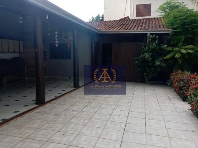 CASA À VENDA – VILA SOBRINHO ACEITA FINANCIAMENTO