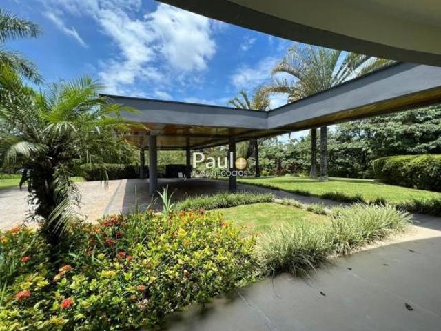 Casa à venda Village Sans Souci, com 6 suítes, com 856.5 m², Village Sans Souci
