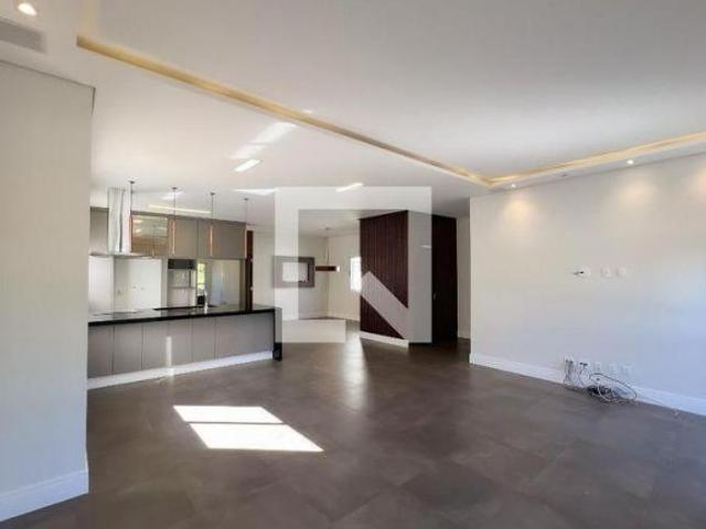 Casa à Venda Village Sans Souci, 3 Quartos, 325 m² Valinhos