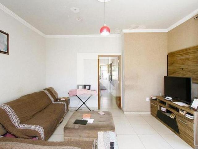 Casa à Venda Vista Alegre, 6 Quartos, 190 m² Belo Horizonte