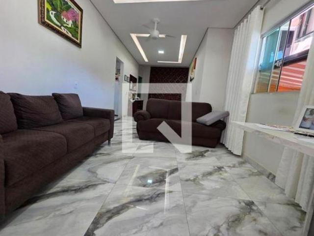 Casa à Venda Vista Alegre, 7 Quartos, 240 m² Belo Horizonte