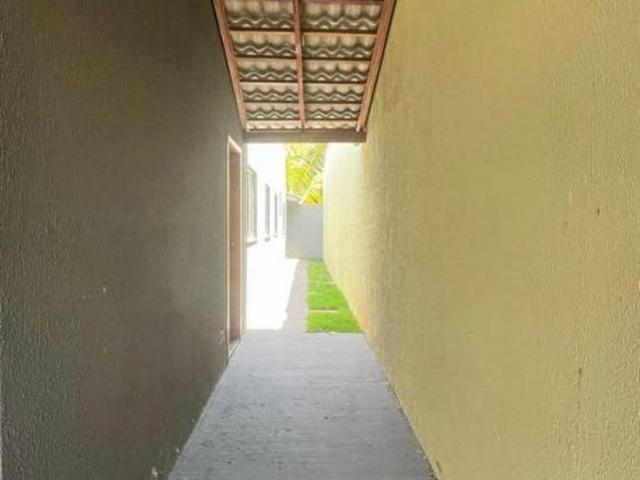 CASA Á VENDA ZONA LESTE
