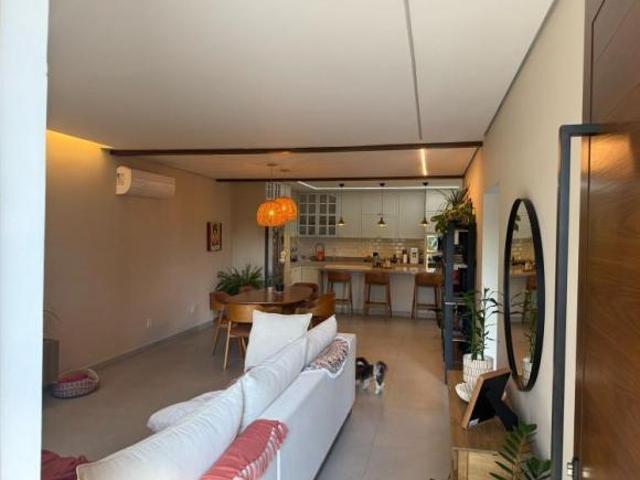 CASA ACABAMENTO IMPECAVEL