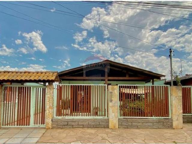 Casa Aconchegante c/ Piscina no Coração da Feitoria