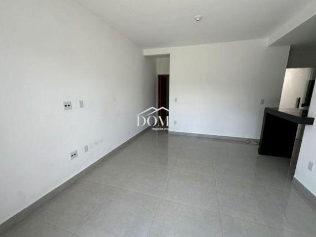 CASA ACONCHEGANTE COM 3 QUARTOS NO PARQUE XANGRI LÁ, PRONTA PARA MORAR!
