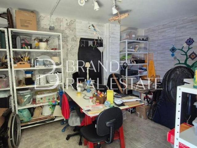 Casa aconchegante com 4 suites em rua fechada