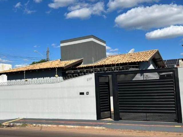 Casa Aconchegante com 72m², 3 Quartos 1 Suíte e Móveis Planejados