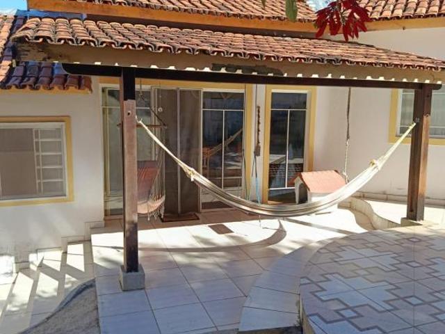 Casa Aconchegante na Estância Paraíso – Viva com Conforto e Natureza!