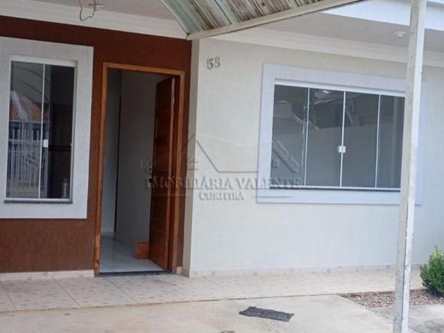 Casa aconchegante no bairro Nações, com 2 dormitór