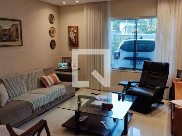 Casa, Água Verde, 4 Quartos, 203 m2 Curitiba
