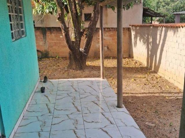 Casa Almeida próximo a serra do cipó 2 quartos sala cozinha varanda valor 150 mil
