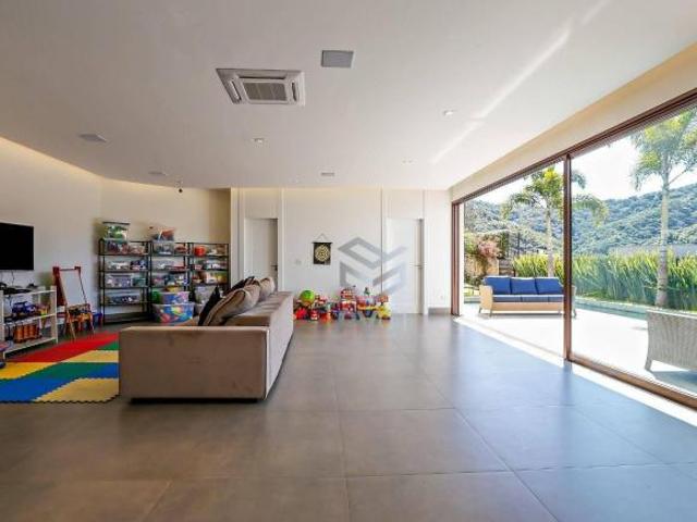 Casa Alphasitio, 520 m², 4 suítes, R$ 6.990.000 Tamboré