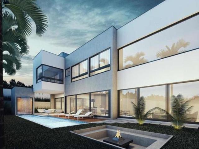 CASA ALPHAVILLE