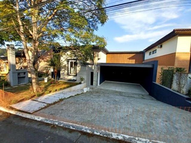 CASA ALPHAVILLE