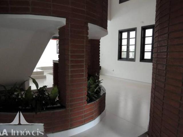CASA ALPHAVILLE RECEM REFORMADA, 5 QUARTOS, PISCINA, CHURRASQUEIRA!