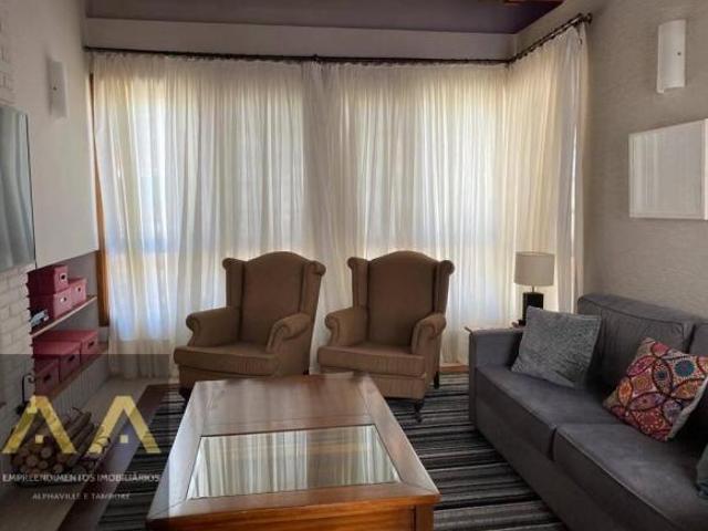 CASA ALPHAVILLE, REFORMADA, 3 SUÍTES, ESCRITÓRIO, COMPLETA