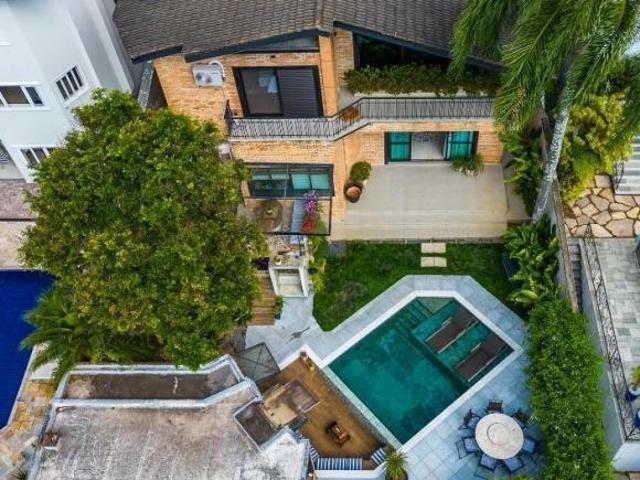 Casa, Alphaville Res. 11, Santana de Parnaíba, SP