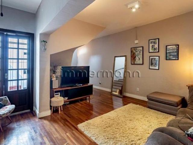 CASA ALTO DA LAPA 2 DORMITÓRIOS 1 SUÍTE 2 VAGAS