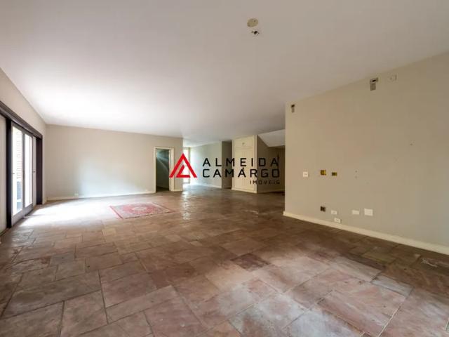 Casa Alto de Pinheiros 4 dormitórios 2 suítes 3 vagas