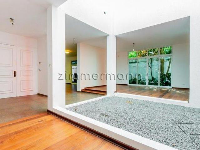 CASA ALTO DE PINHEIROS 6 DORMITÓRIOS 6 VAGAS