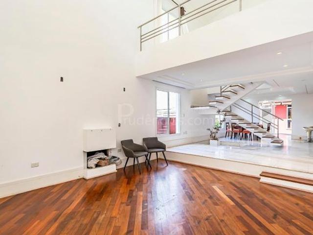Casa Alto Padrão45 Quartos 3 Suítes Condomínio Pinewoods, Pinhais