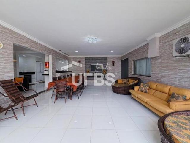 CASA ALTO PADRÃO MOBILIADA | 3 SUÍTES PLENAS | ESPAÇO GOURMET COMPLETO | COND. PRIVÊ ATLÂNTICO