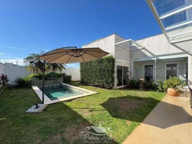 Casa Alto Padrão Mobiliada | Condomínio Arco de Paris – Foz do Iguaçu/PR